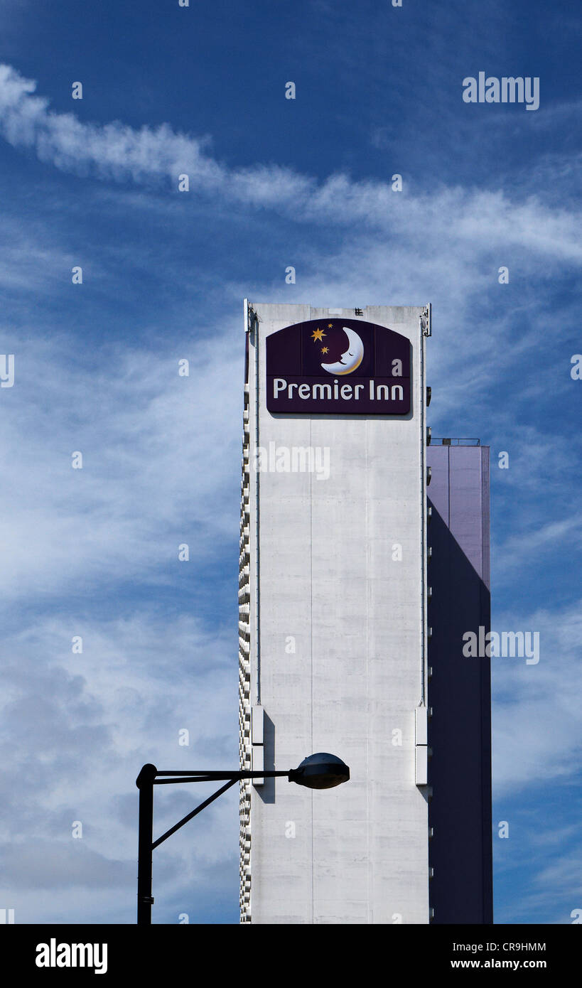 Premier inn building hi-res stock photography and images - Alamy
