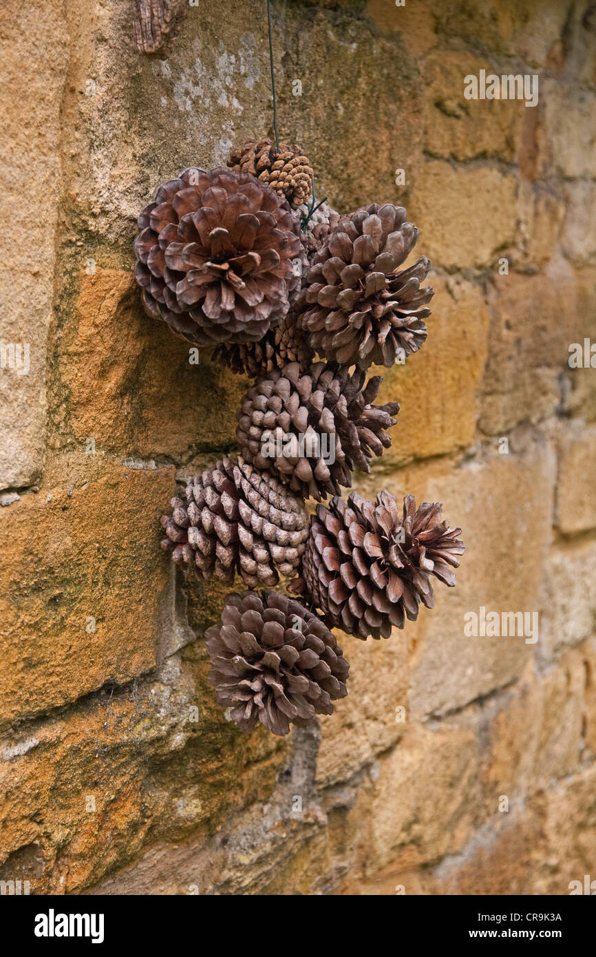 Stone on string hi-res stock photography and images - Alamy