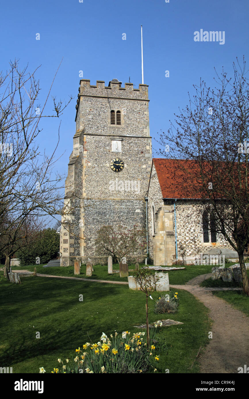 Cookham, Berkshire, England - 12th century Holy Trinity Church Stock ...
