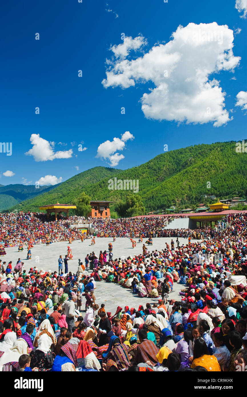 Autumn Tsechu festival at Trashi Chhoe Dzong, Thimpu, Bhutan, Asia ...