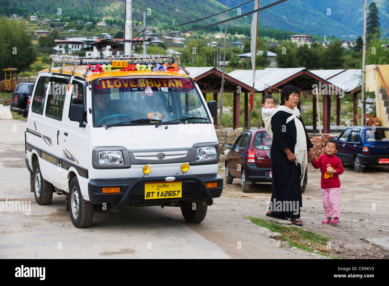 Bhutan bus hi-res stock photography and images - Alamy