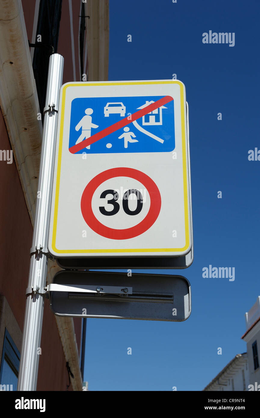 30 mile zone hi-res stock photography and images - Alamy