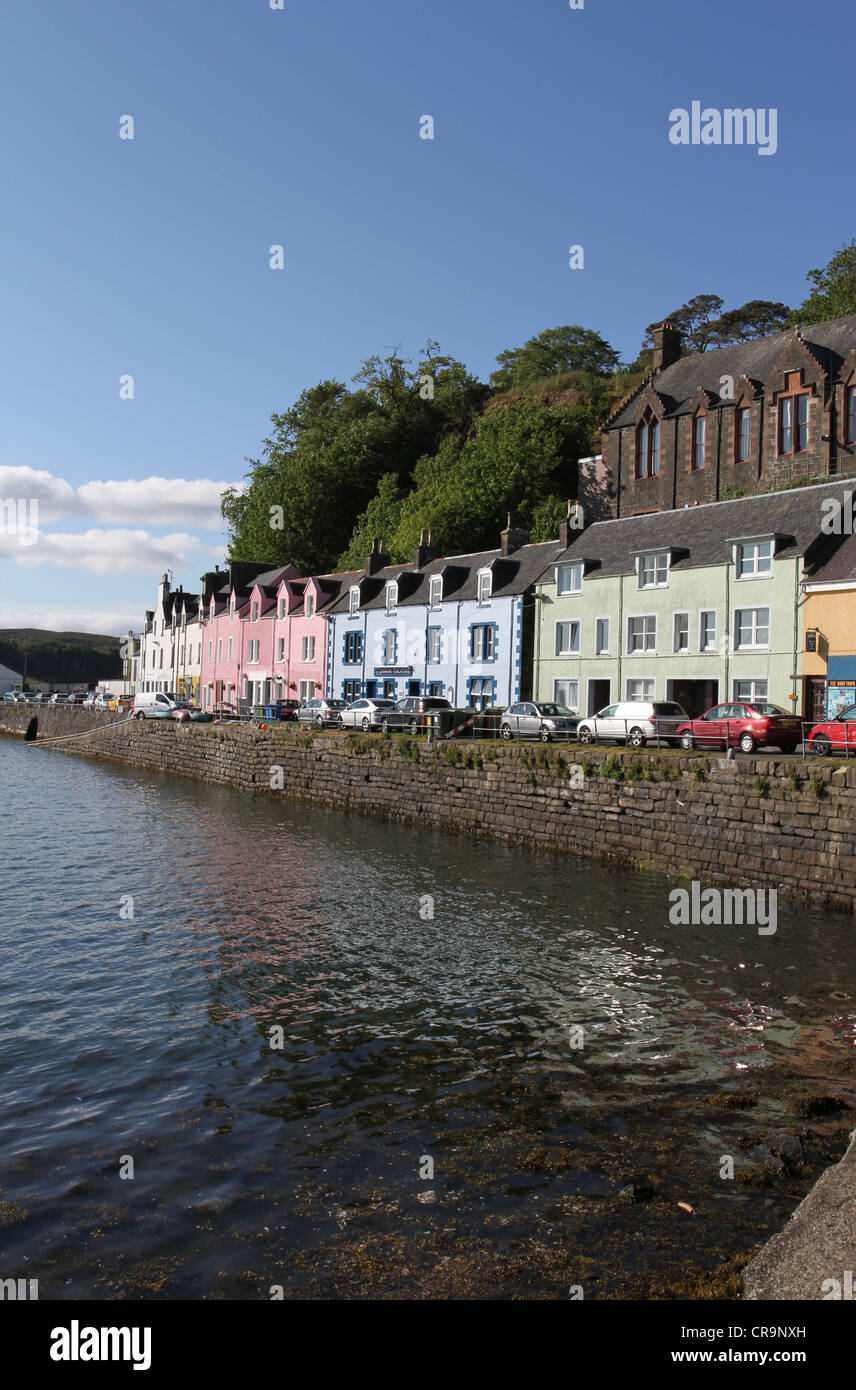 Portree waterfront isle skye scotland hi-res stock photography and ...