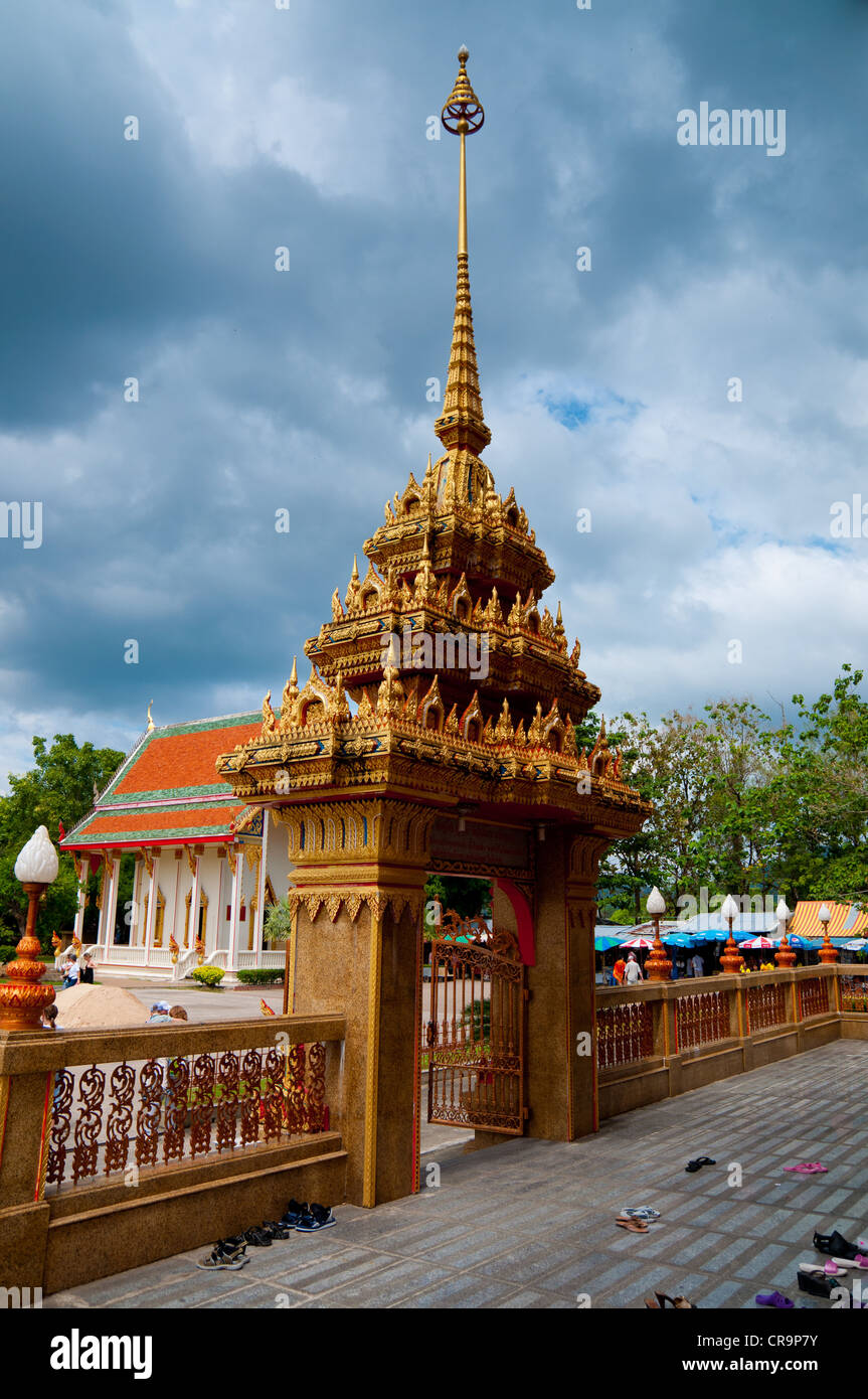 Wat Chalong buddhist temple in Phuket Stock Photo - Alamy