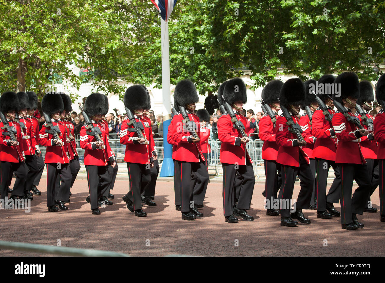 Queen Elizabeth II Diamond Jubilee Trooping Color Stock Photo - Alamy