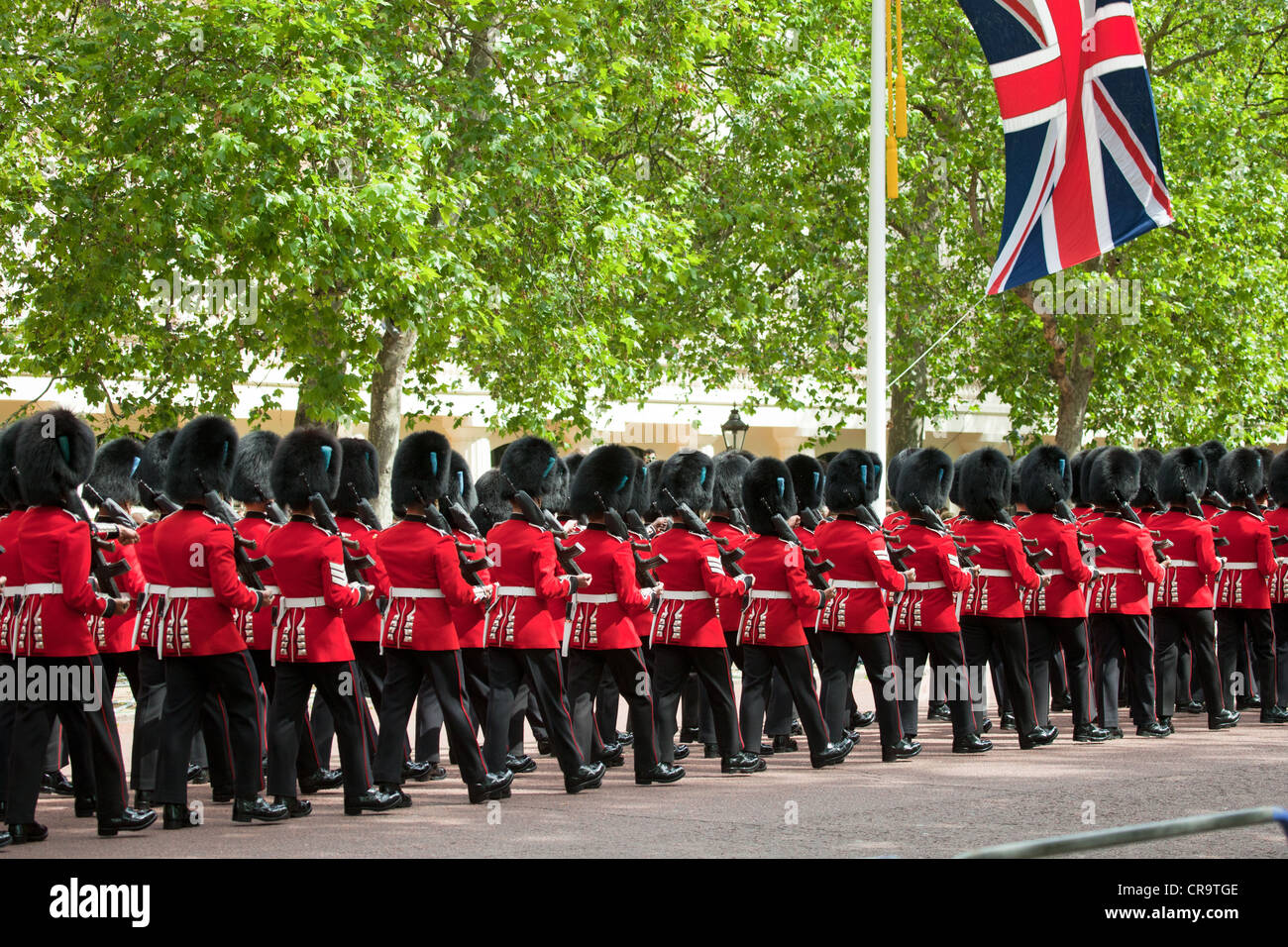 Queen Elizabeth II Diamond Jubilee Trooping Color Stock Photo - Alamy