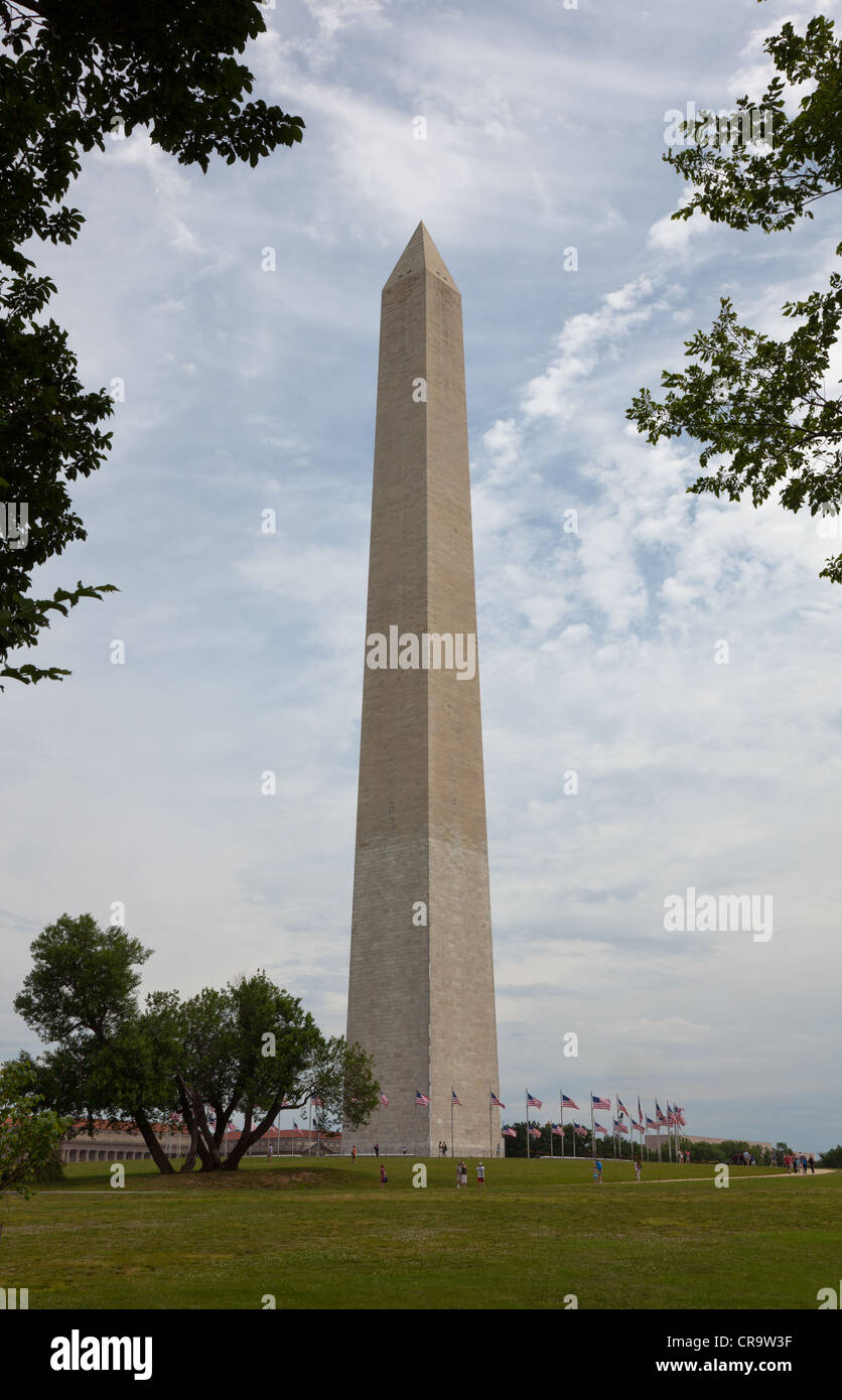 View of the Washington Monument from a distance against a bright sky ...