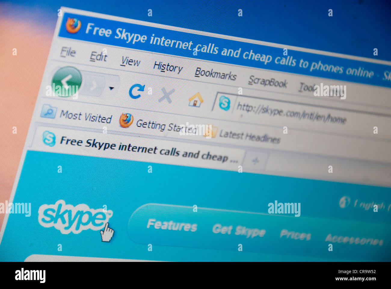Skype call computer screen hi-res stock photography and images - Alamy