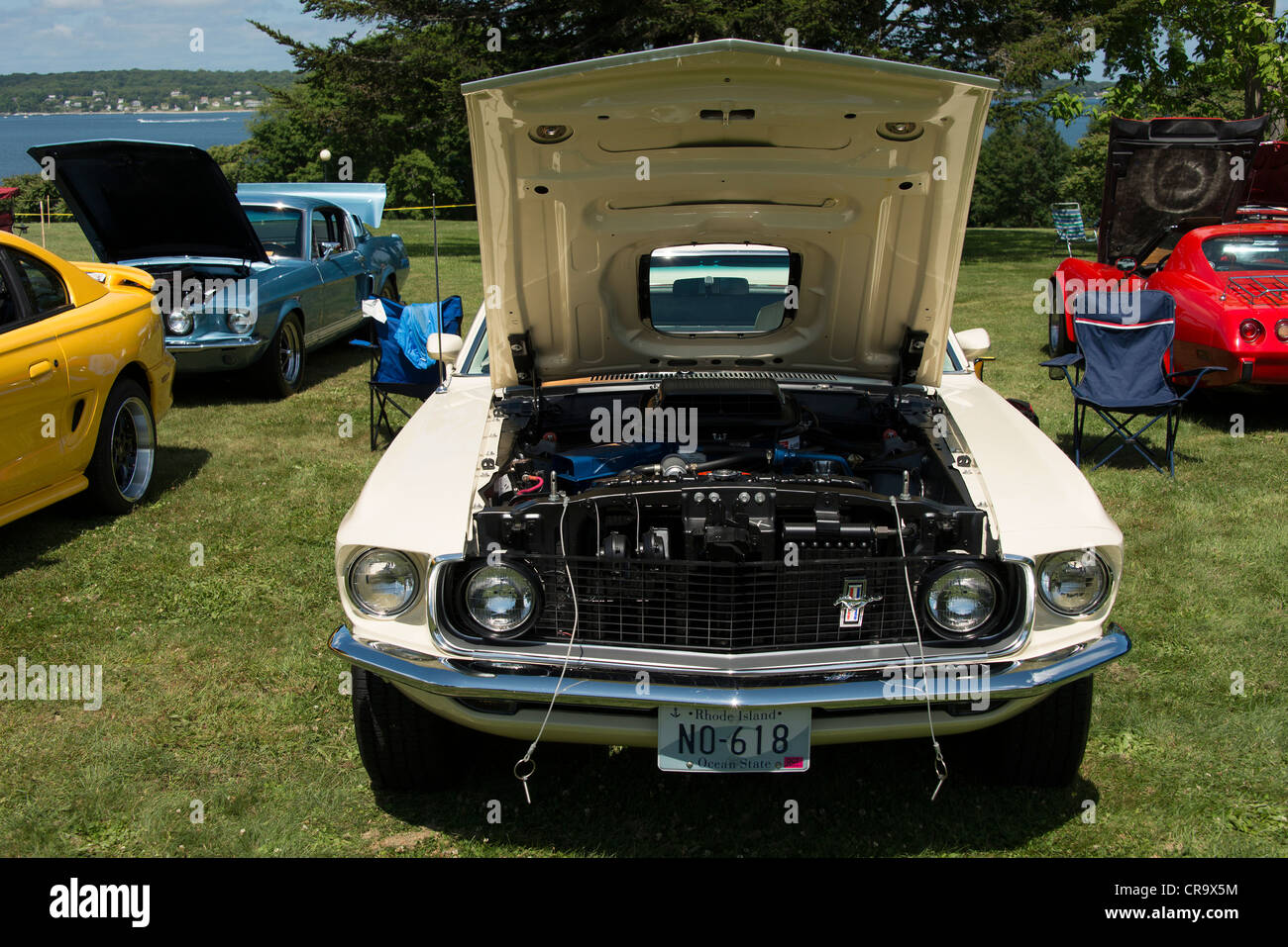 autos at a car show Stock Photo - Alamy