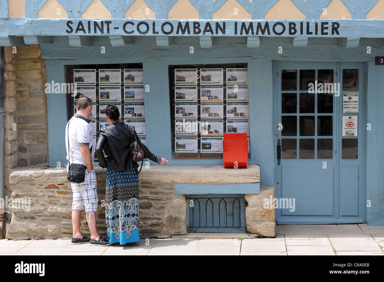 Agence immobilière france hi-res stock photography and images - Alamy