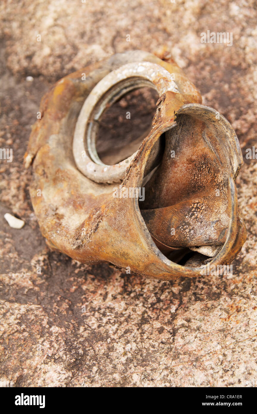 old damaged gas mask Stock Photo - Alamy