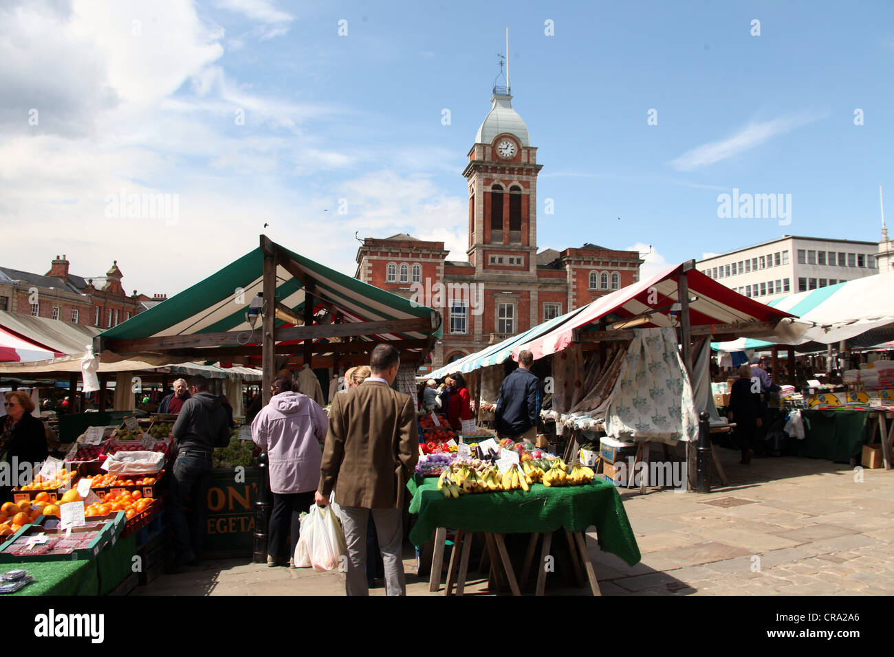 Chesterfield market hall hi-res stock photography and images - Alamy