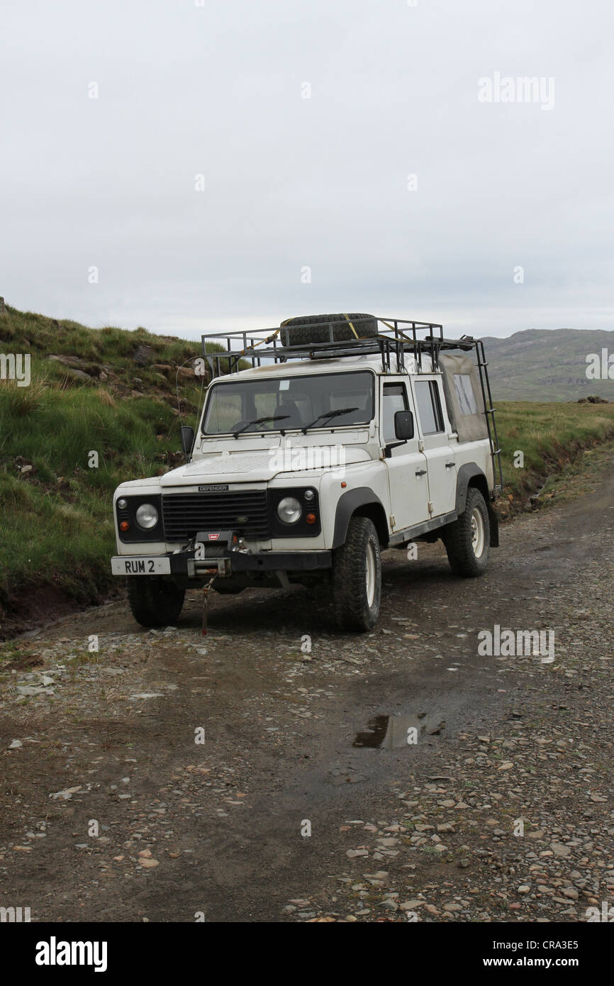 Wildlife rangers hi-res stock photography and images - Alamy