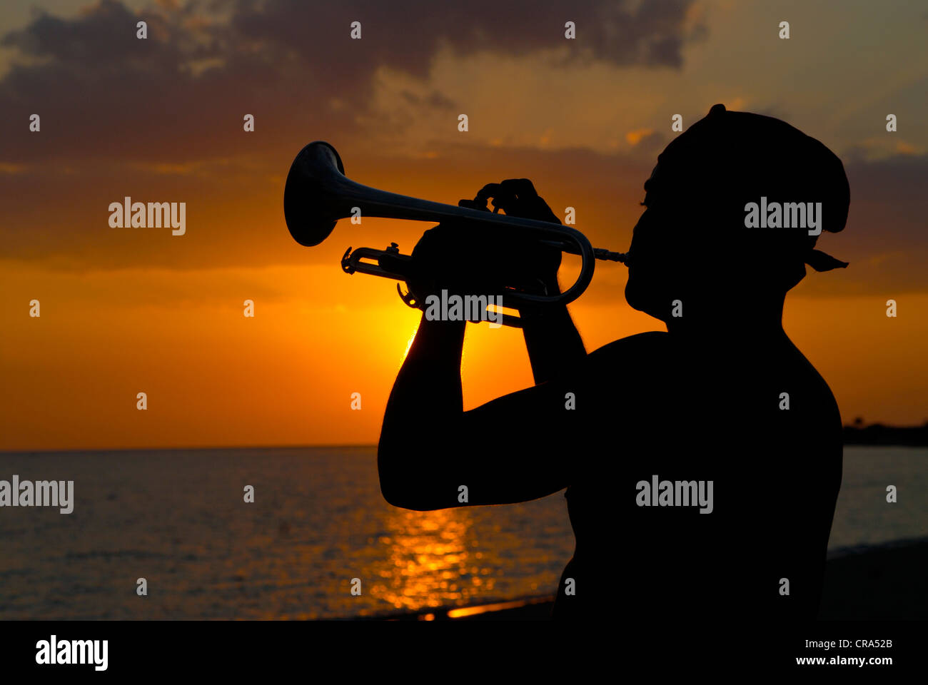 Man playing trumpet hi-res stock photography and images - Alamy
