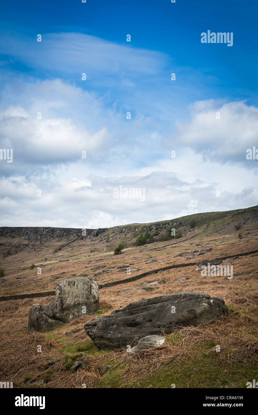 Stanage Edge in the Peak District. The longest gritstone edge in ...