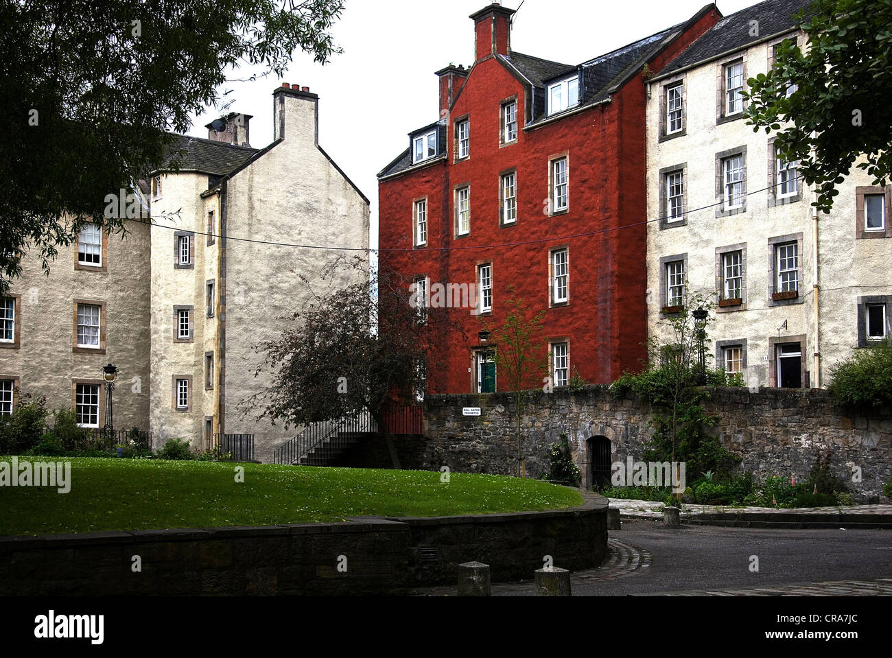 Chessel's court hi-res stock photography and images - Alamy