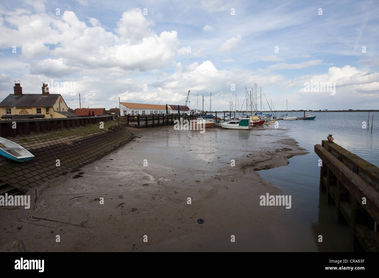 Heybridge basin hi-res stock photography and images - Alamy