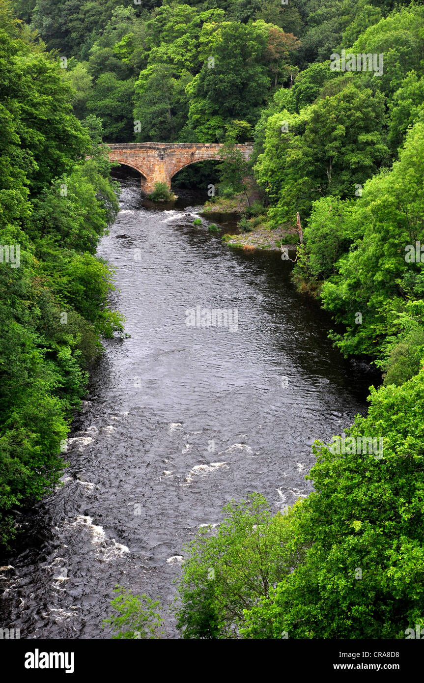 A view of the River Dee North Wales UK Stock Photo - Alamy