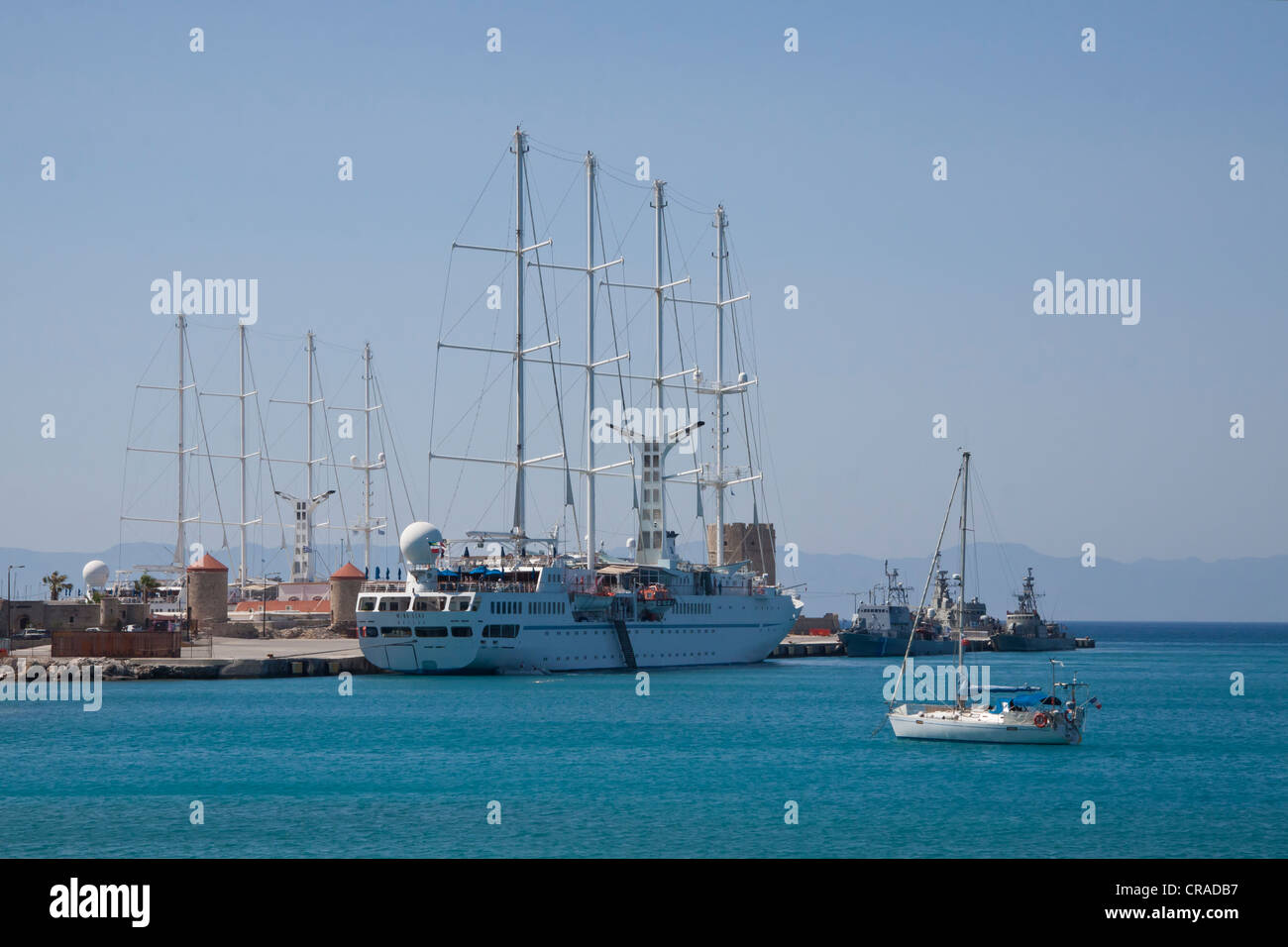 Port Of Rhodes High Resolution Stock Photography and Images - Alamy