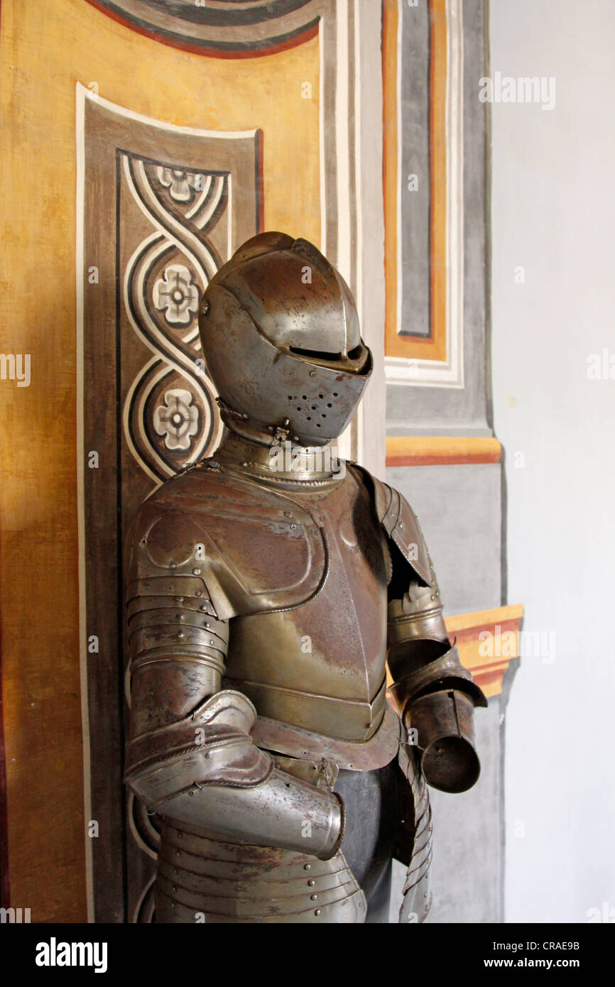 Knights of malta armor hi-res stock photography and images - Alamy