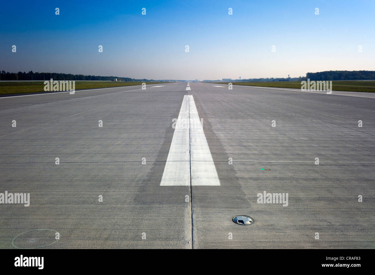 Runway 28R, 07L, a new runway at Frankfurt Airport, opening on 21st ...