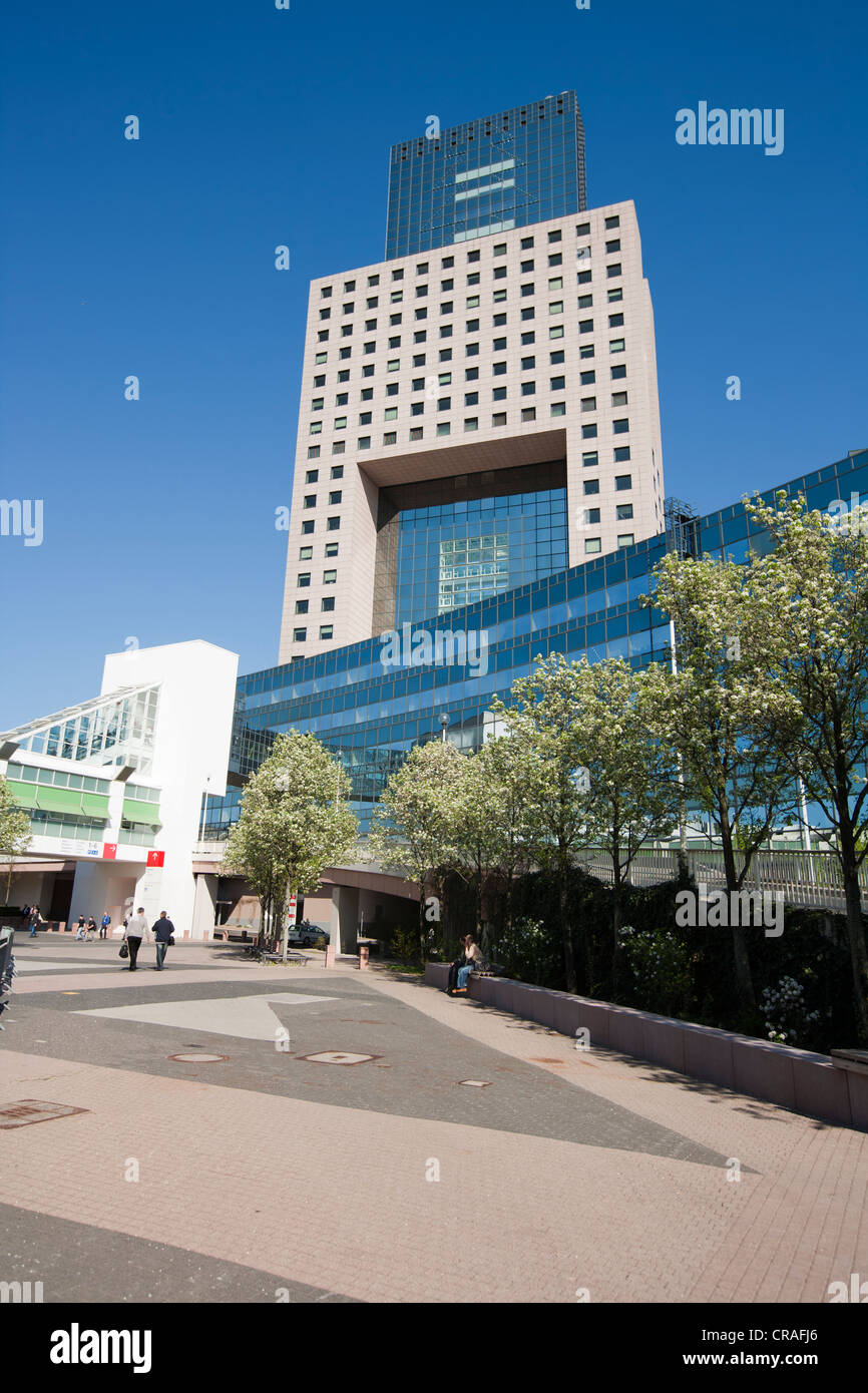 Frankfurt fair building convention center hi-res stock photography and ...