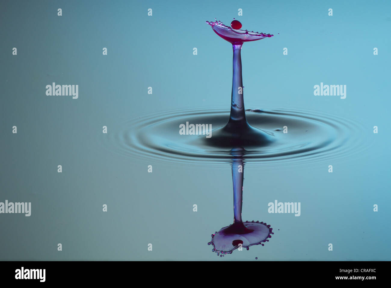 Liquid Formation High Resolution Stock Photography and Images - Alamy