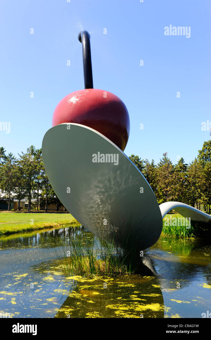 The cherry at Spoonbridge in downtown Minneapolis Minnesota Stock Photo ...
