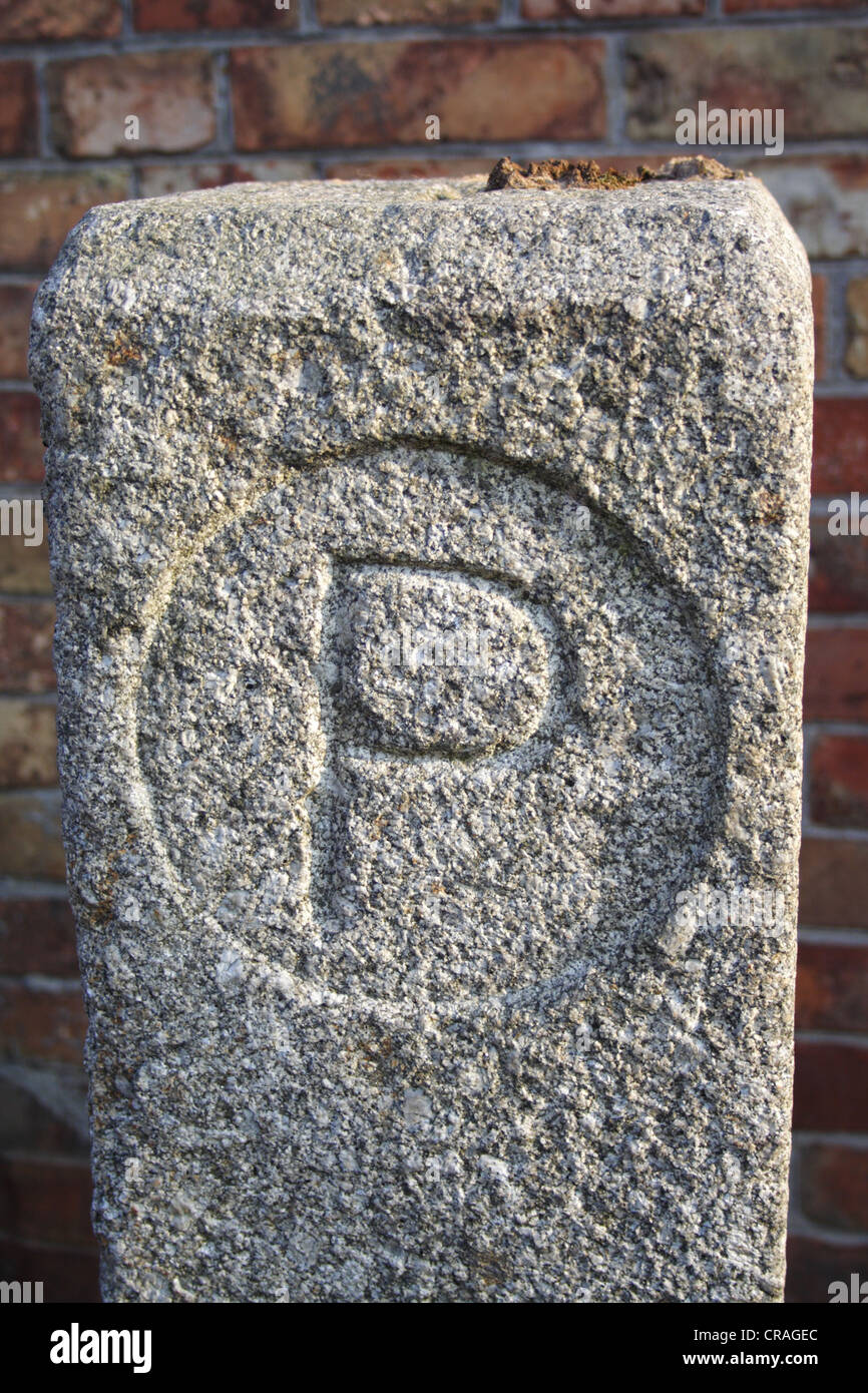 Covering letter hi-res stock photography and images - Alamy