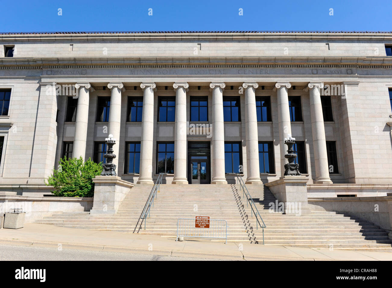Minneapolis courts hi-res stock photography and images - Alamy