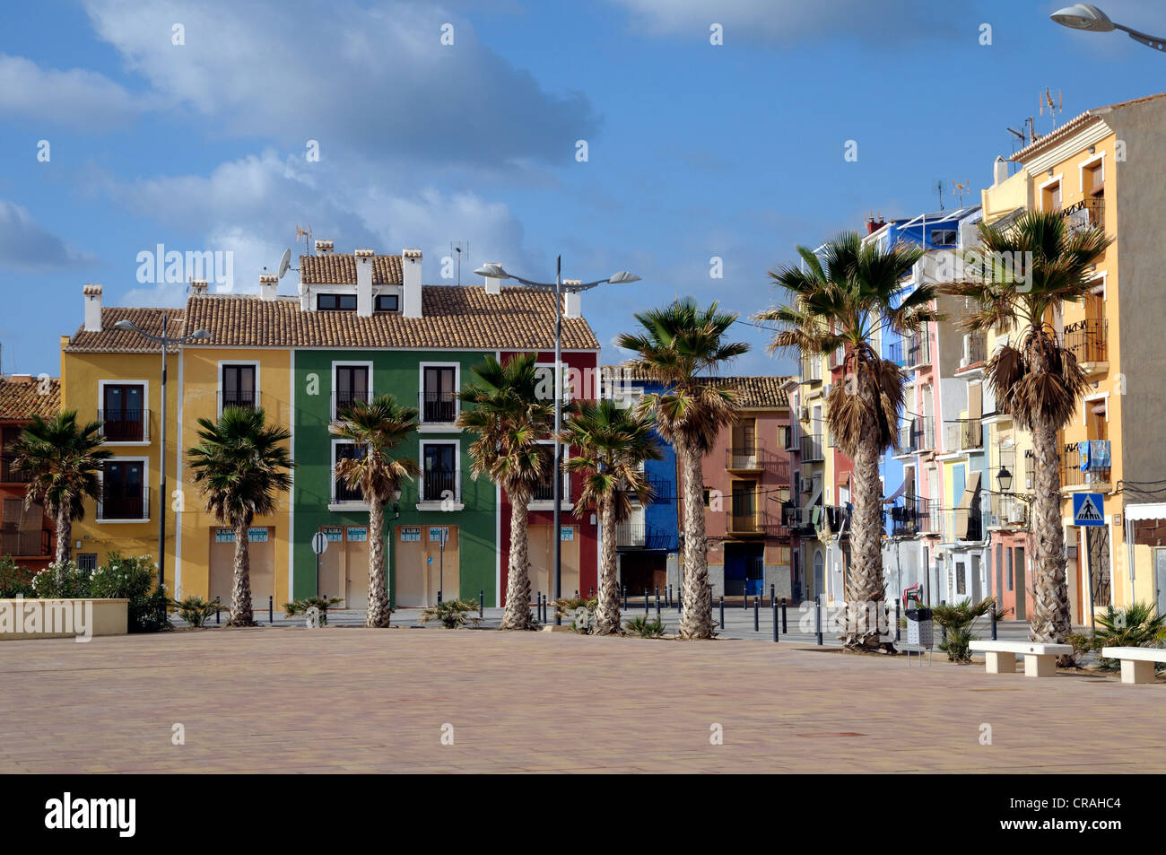 Colourful spanish houses hi-res stock photography and images - Alamy