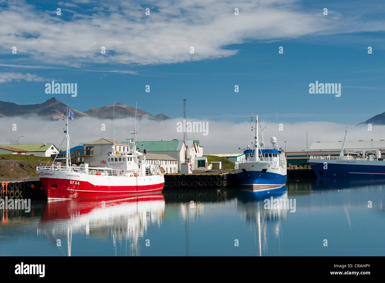 Port of Hoefn or Hoefn í Hornafirði, Hornafirdi, community of ...