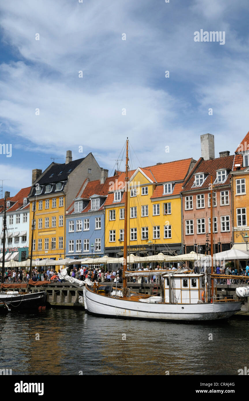 Boat in the harbor, Nyhavn, Copenhagen, Denmark, Scandinavia, Europe ...