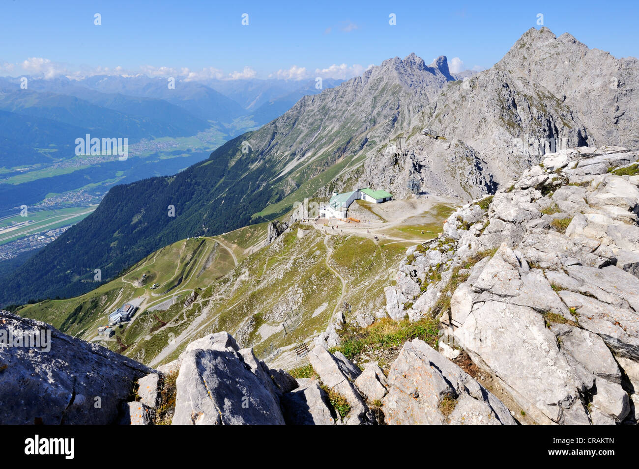 View from Hafelekarspitze mountain, 2334 m, towards Hafelekar summit ...