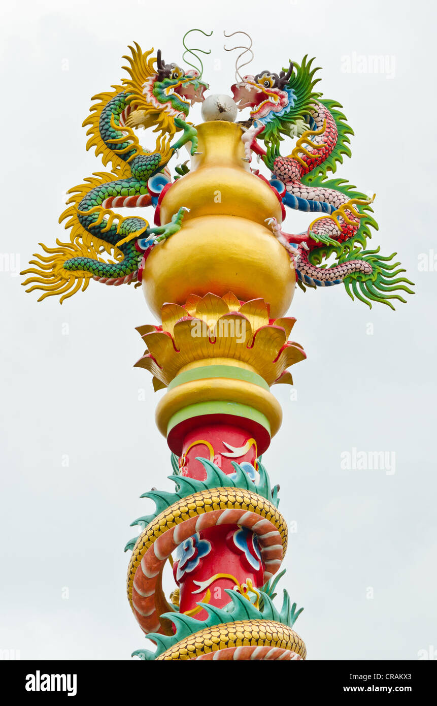 Dragon pole hi-res stock photography and images - Alamy