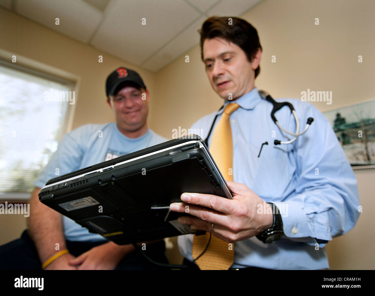Electronic records hi-res stock photography and images - Alamy