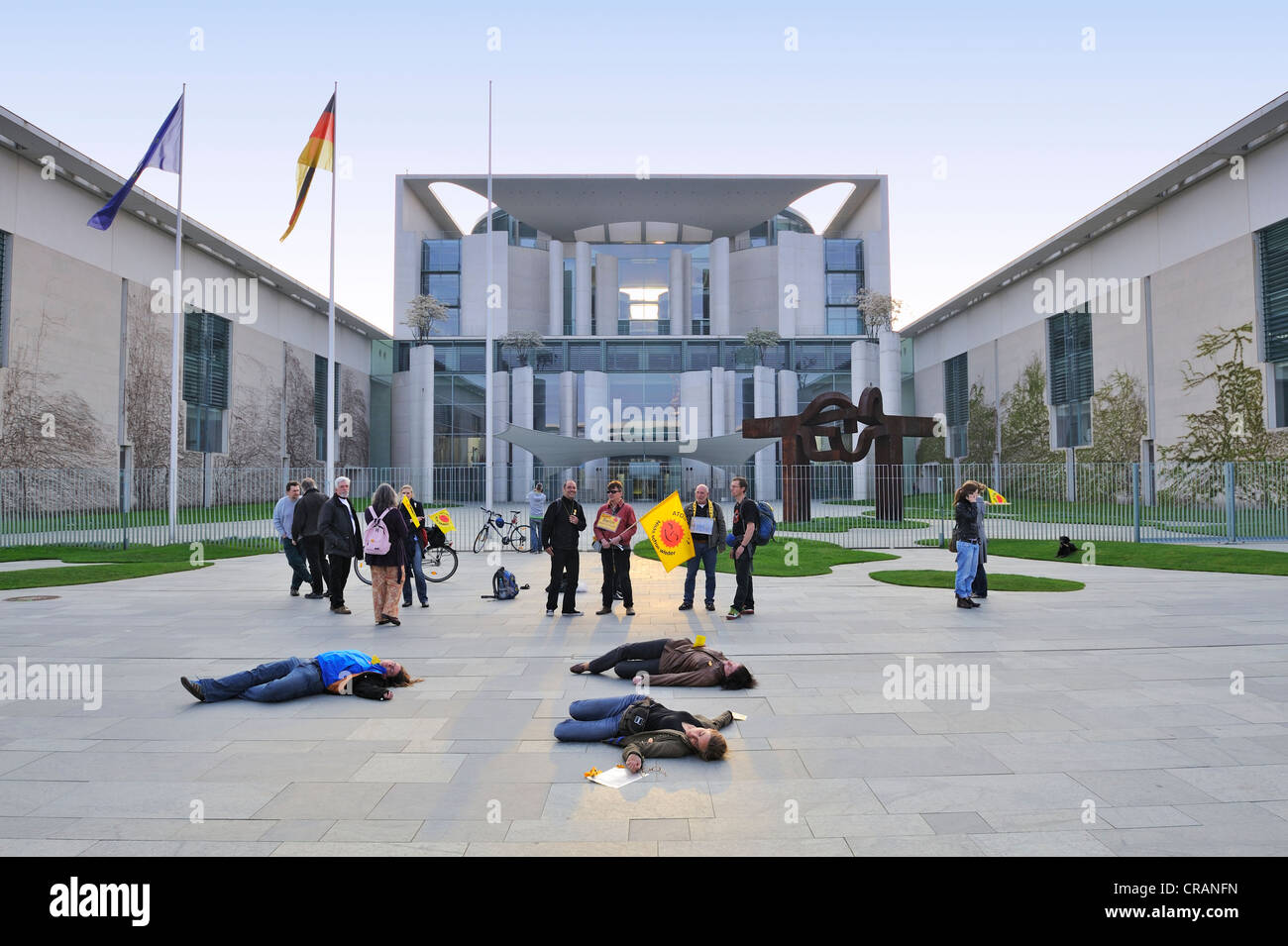 Anti-nuclear activists protesting in front of the German Federal ...