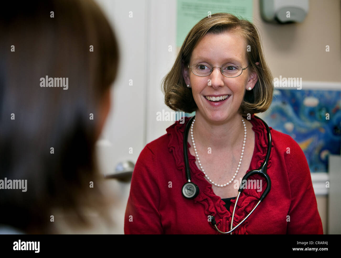 Doctor patient consultation hi-res stock photography and images - Alamy