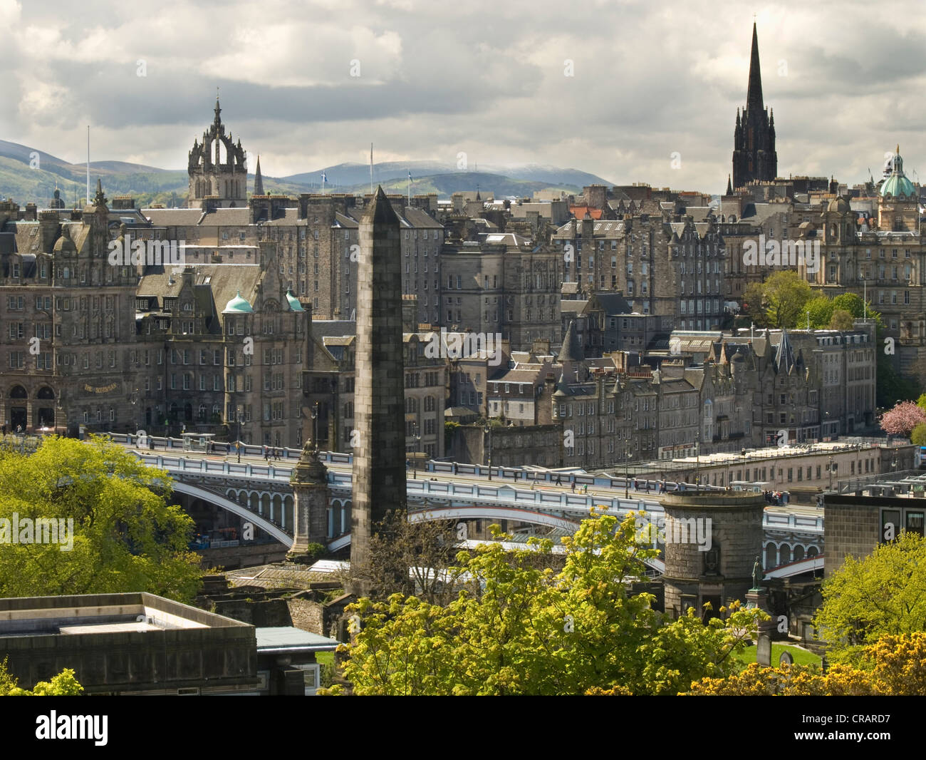 North Bridge Edinburgh & Calton Cemetry Stock Photo - Alamy