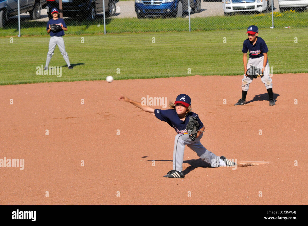 Throwing uniform hi-res stock photography and images - Alamy