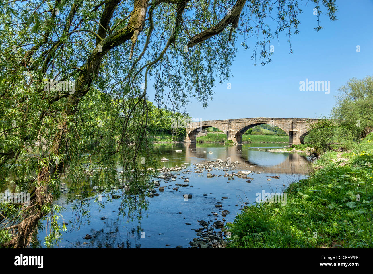 Ribchester bridge over the river Ribble Stock Photo - Alamy