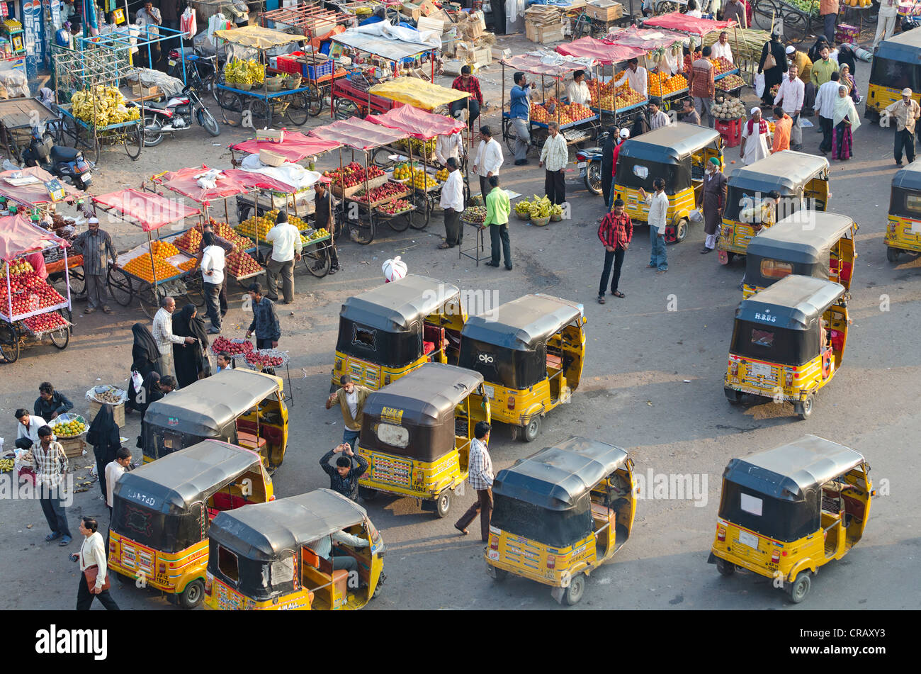Motor rickshaws, Charminar, Hyderabad, Andhra Pradesh, India, Asia ...
