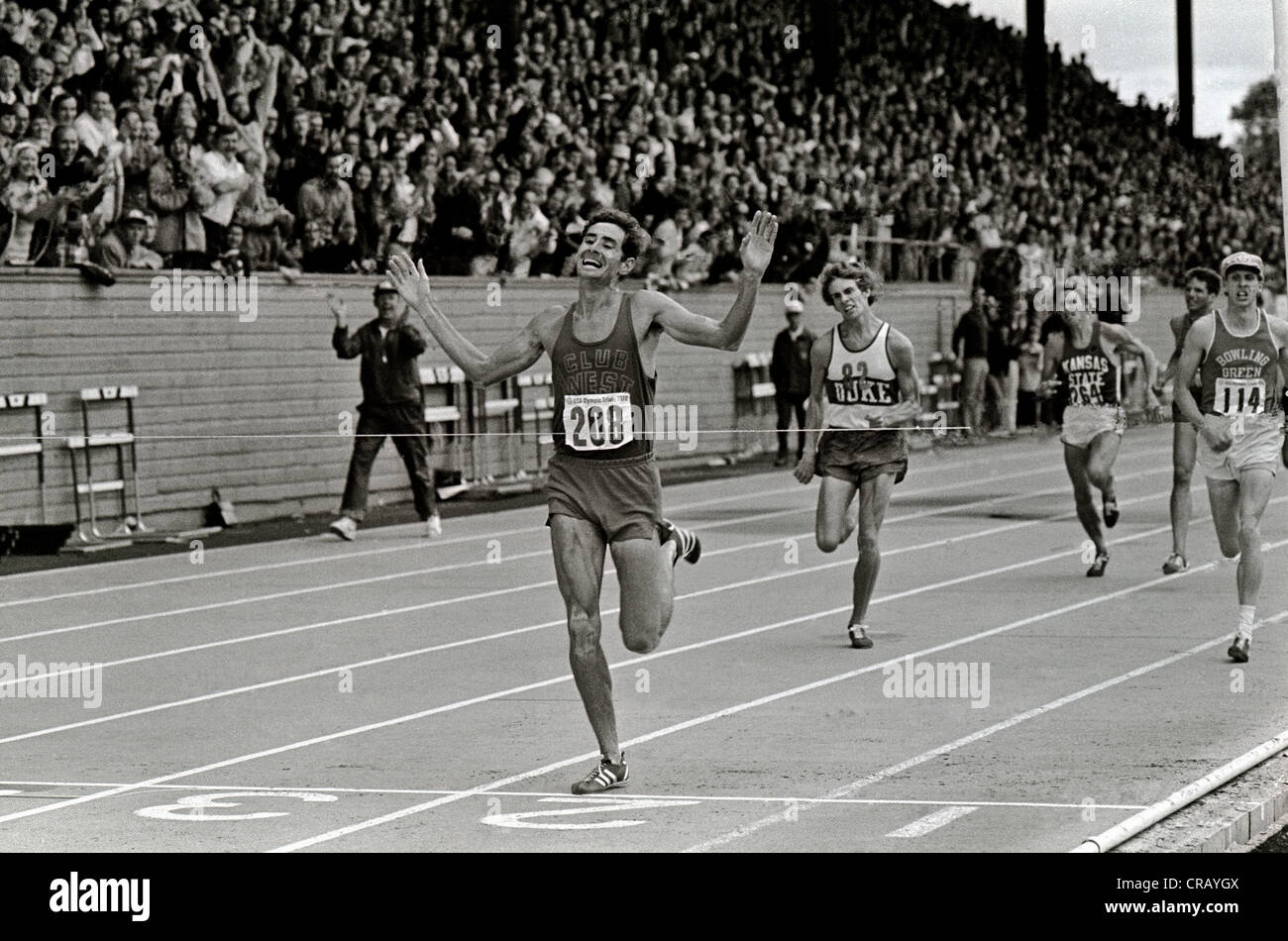 Jim Ryun winning the 1500m at the 1972 US Olympic Track and Field Team ...