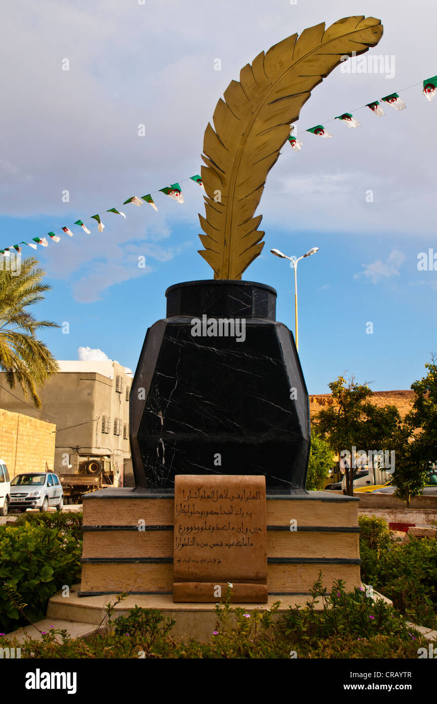 Small monuments hi-res stock photography and images - Alamy