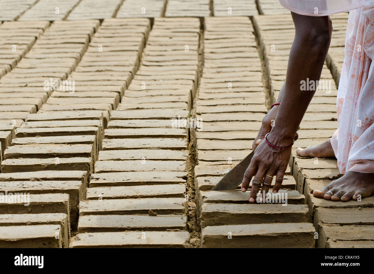 Clay bricks hi-res stock photography and images - Alamy