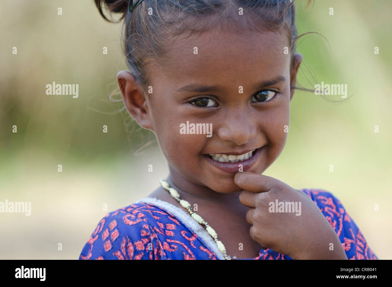 Tamil girl hi-res stock photography and images - Alamy
