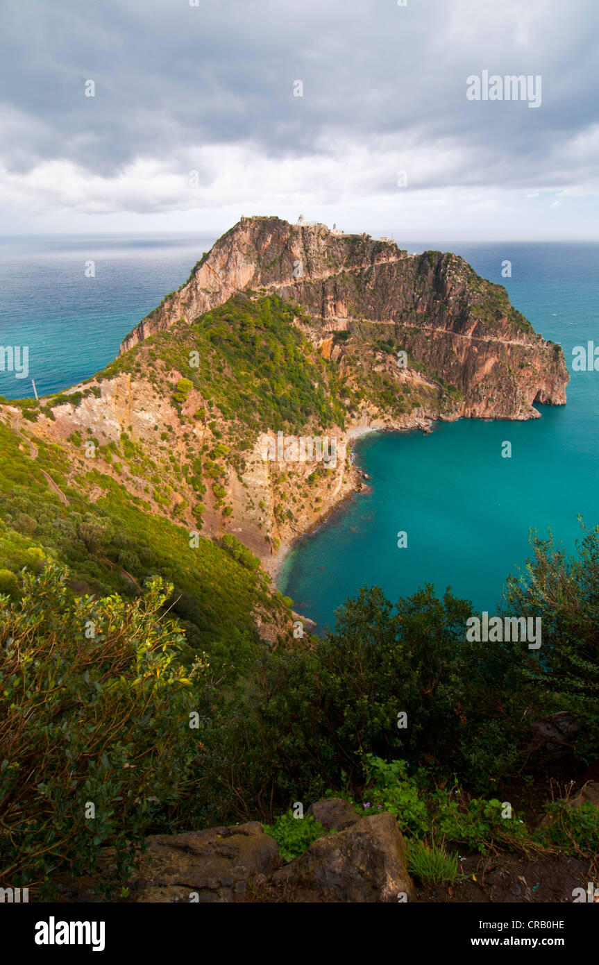 Carbon hi-res stock photography and images - Alamy