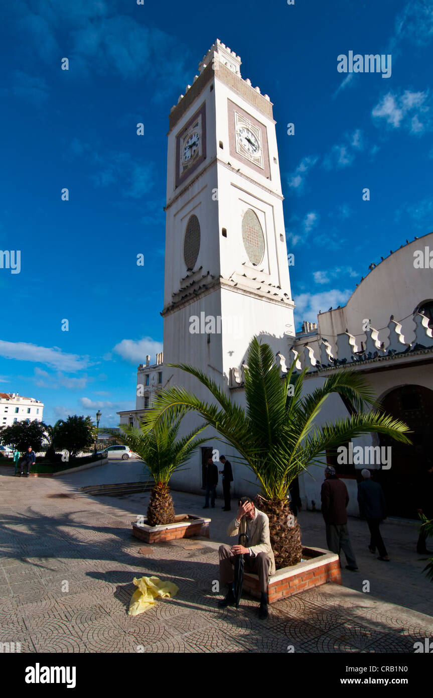 Mosque Jamaa-el-Jedid or Mosque of the Fishermen on Martyrs' Square in Algiers, Algeria, Africa ...