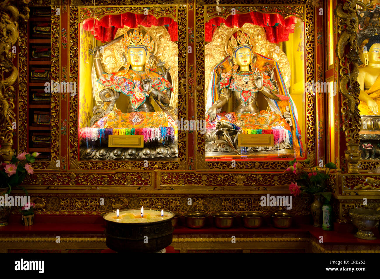 Tibetan Buddhism, illuminated Buddha figures, Reting Monastery, Mount ...