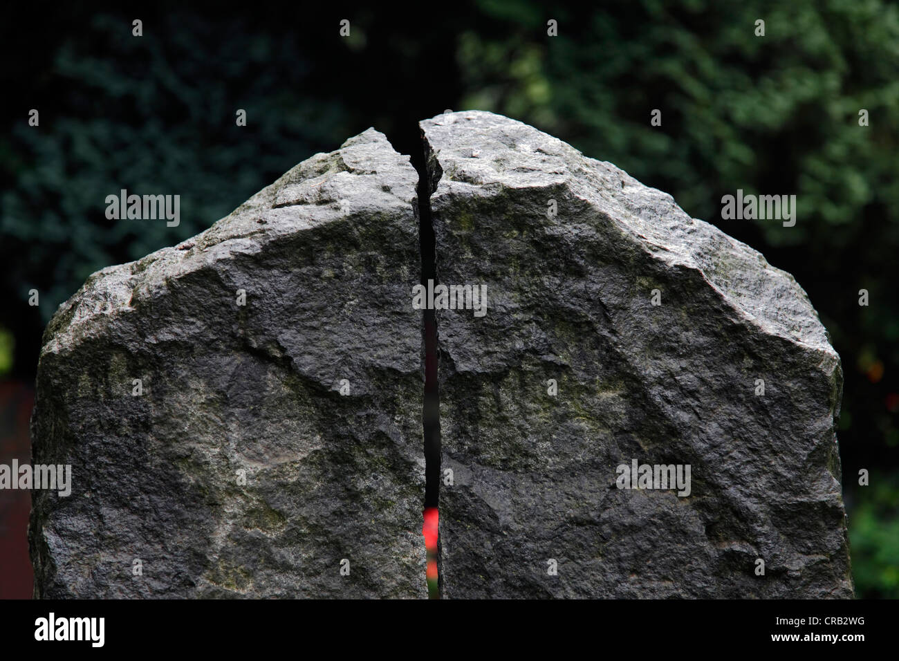 Tombstones granite hi-res stock photography and images - Alamy